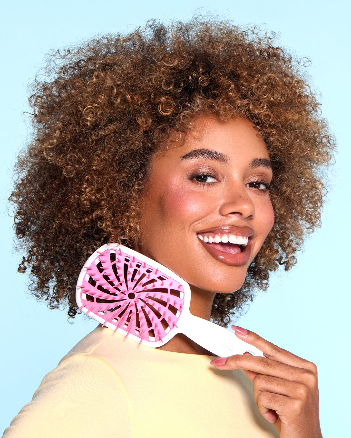 UNbrush Detangling Hair Brush Plus - Bubble Gum – FHI Heat™